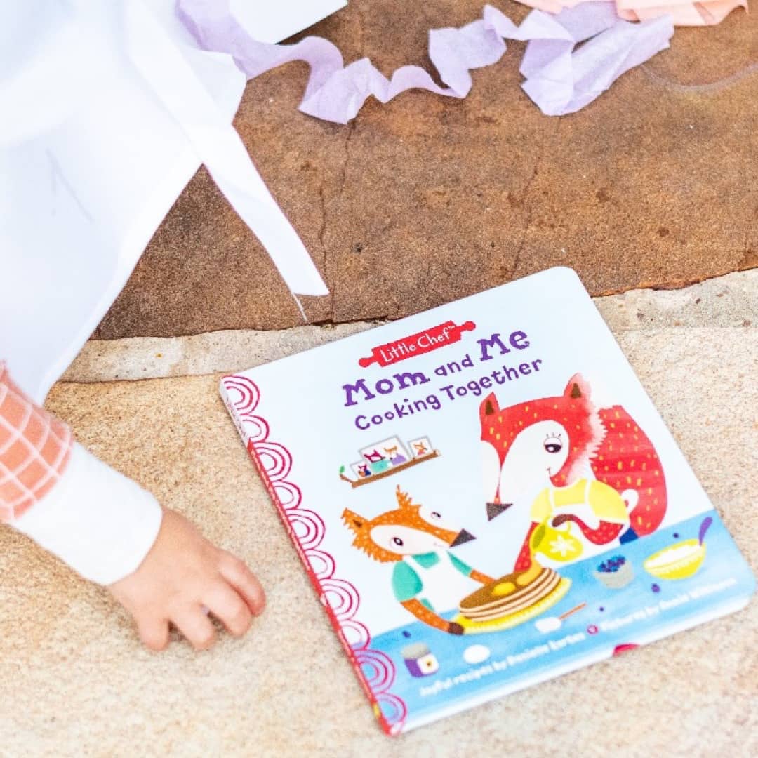 Mom and Me Cooking Together Book - Three Yellow Starfish